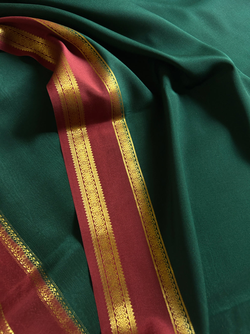 Rukmini (2D) : Dark green-rust brown – Nalmè Saree Studio