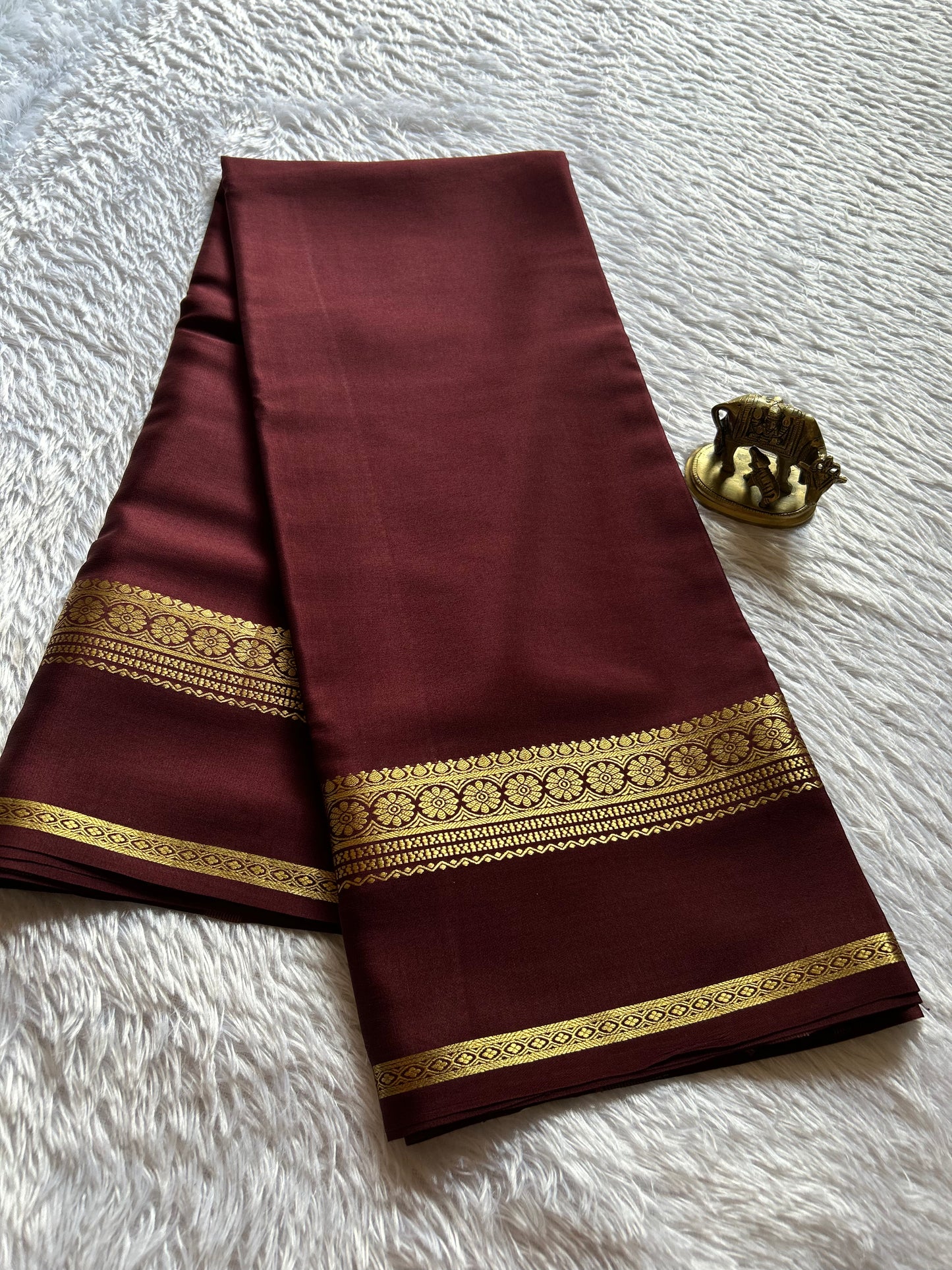 Daamini : Solid Chocolate brown – Nalmè Saree Studio